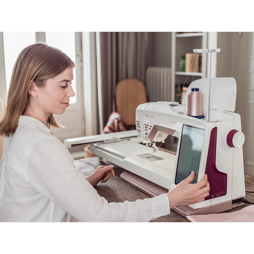 Husqvarna® Viking® DESIGNER EPIC™ 2 Sewing & Embroidery Machine ...