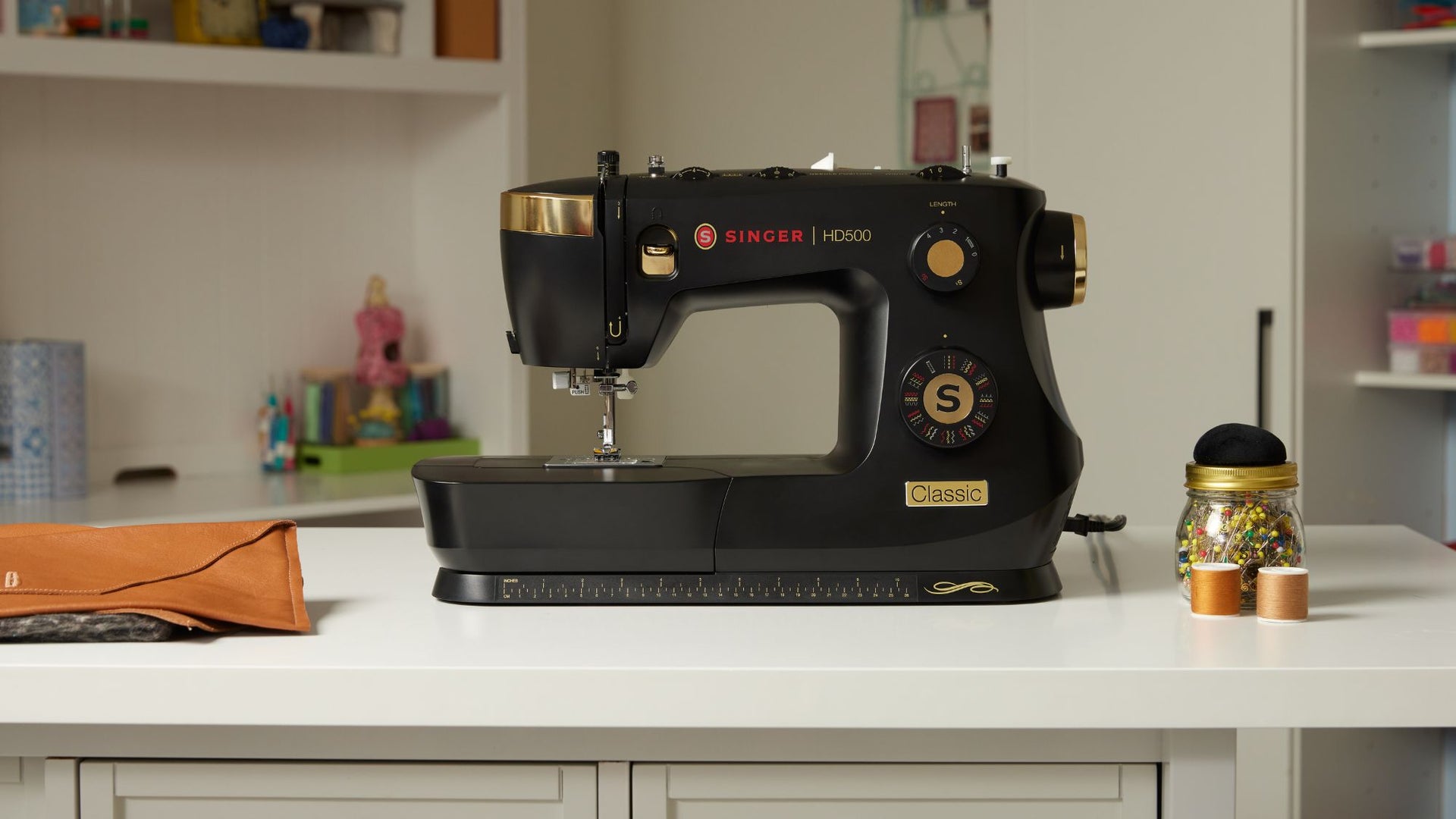 SINGER® HD500 Classic Black Sewing Machine | SINGER®
