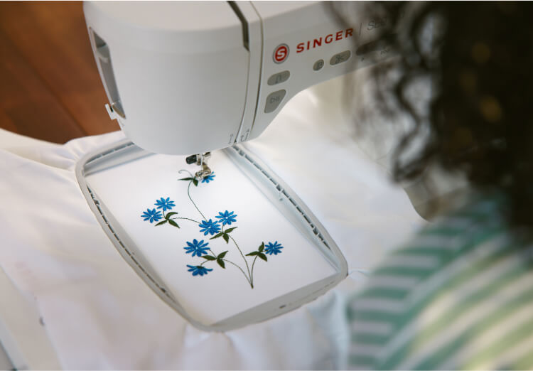 Machine à coudre et à broder SINGER | SINGER®