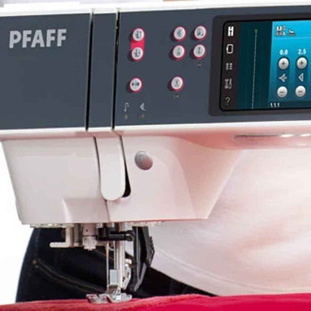 PFAFF® creative 3.0 Sewing & Embroidery Machine | PFAFF®
