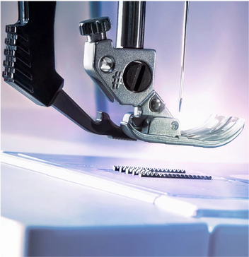 Presser Feet / Walking Feet for PFAFF® Machines | PFAFF®