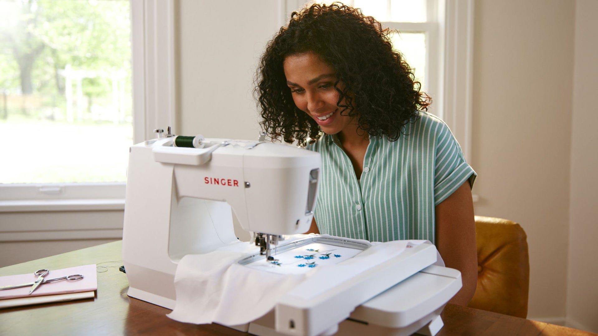 SE9180 Sewing & Embroidery Machine | SINGER®