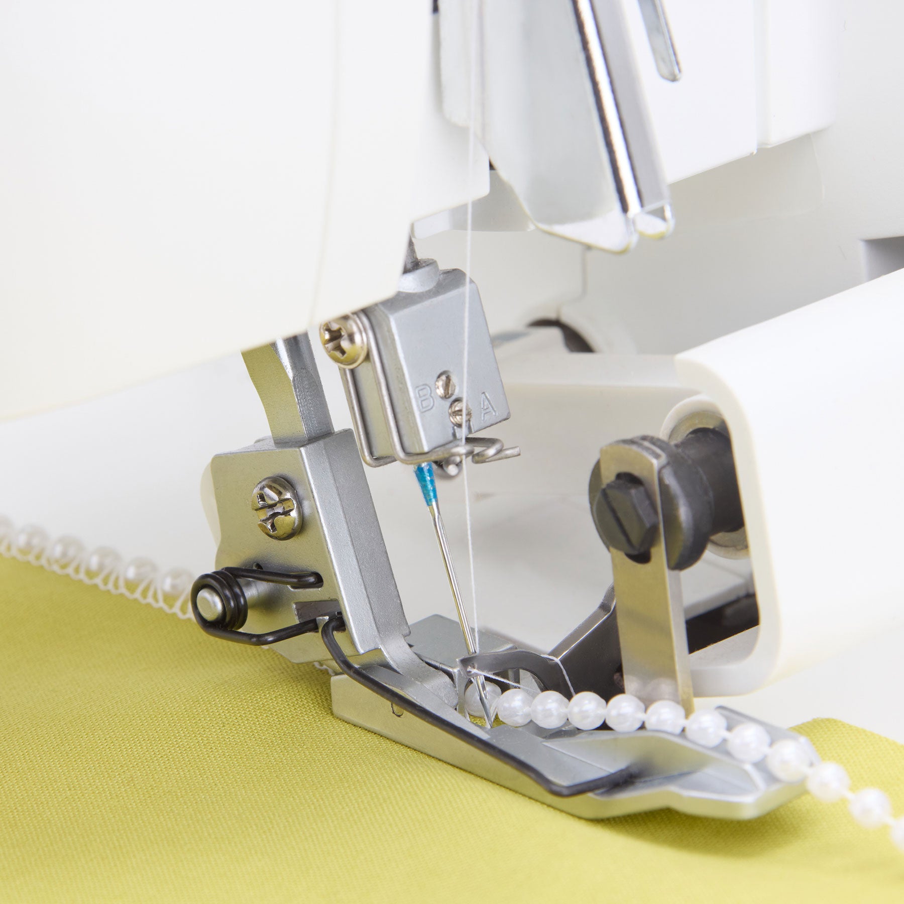Beading Presser Foot for Sergers | SINGER®