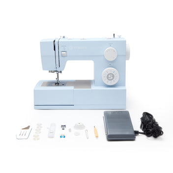 SINGER® Heavy Duty 4423 Meltwater Blue Sewing Machine | SINGER®