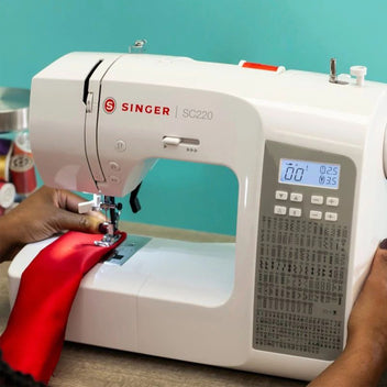 SINGER® SC220 Sewing Machine | SINGER®