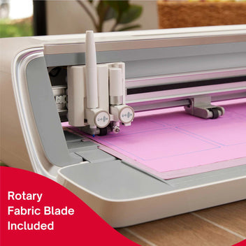 MOMENTO™ 24" Craft Cutting Machine | SINGER®